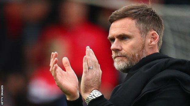 Graham Alexander: Salford City boss blames himself for poor early ...