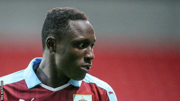 Dan Agyei: Coventry City sign Burnley striker on loan - BBC Sport