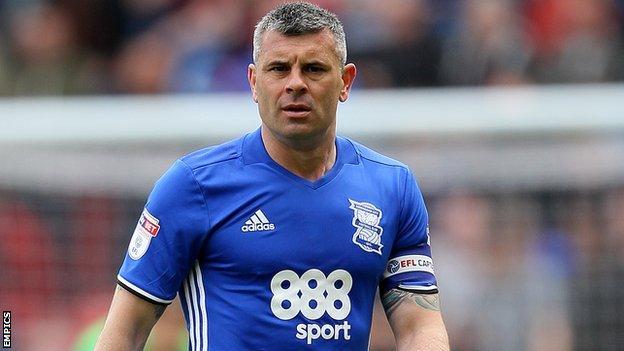 Paul Robinson: Birmingham City captain signs new one-year contract ...