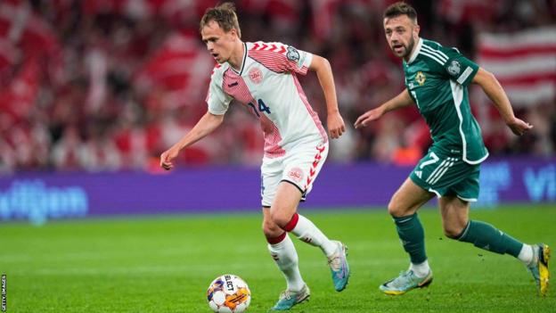 Brentford: Mikkel Damsgaard aiming to help fill Ivan Toney void - BBC Sport
