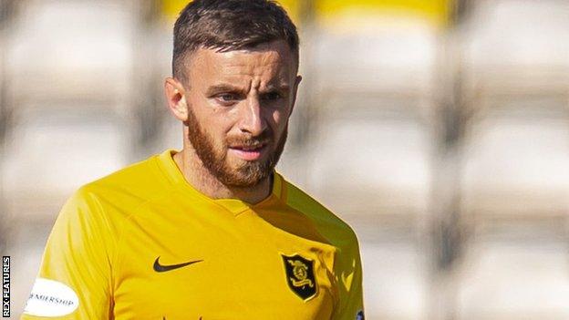 Steven Lawless: Burton Albion sign former Livingston winger on one-year ...