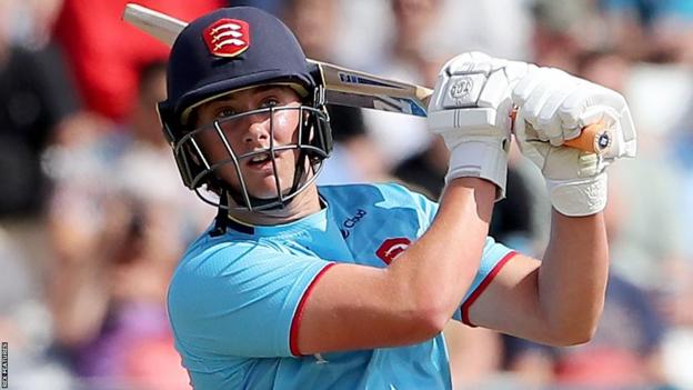 Noah Thain: Essex prospect extends contract to end of 2024 season - BBC ...