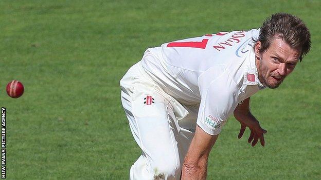 Glamorgan : New captain Michael Hogan praises 'fantastic' win - BBC Sport