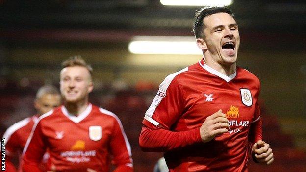 Chris Dagnall: Bury sign forward following release by Crewe - BBC Sport