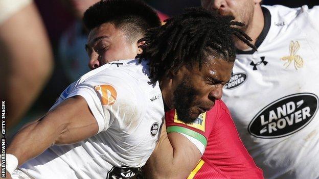 Kyle Eastmond: Wasps and England centre faces double charge - BBC Sport
