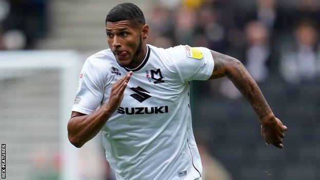 Zak Jules: Fleetwood sign MK Dons defender on loan for rest of season ...