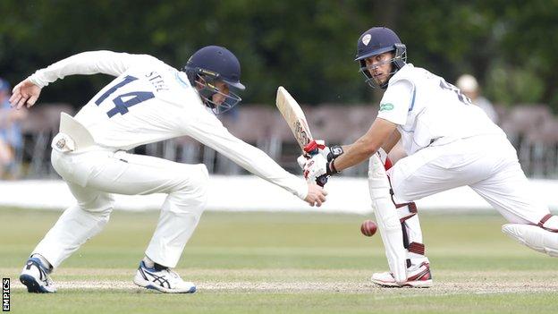 Derbyshire v Durham: Alex Hughes scores century to set up tricky run ...