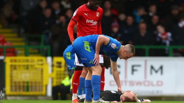 Sam Purkiss: Referee leaves hospital after being knocked out by ball ...