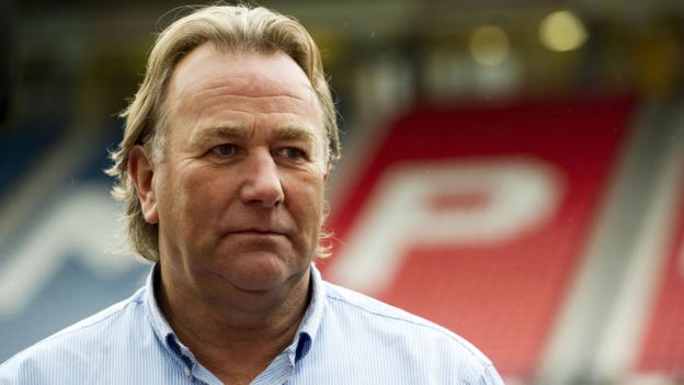 Alan Rough: Partick Thistle appoint former goalkeeper as director - BBC ...