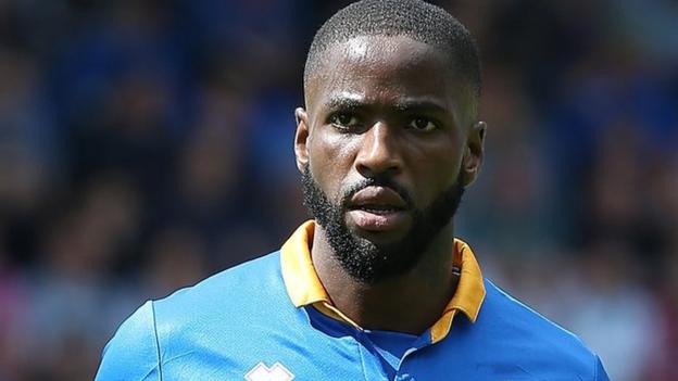 Abu Ogogo: Coventry City sign Shrewsbury Town captain - BBC Sport
