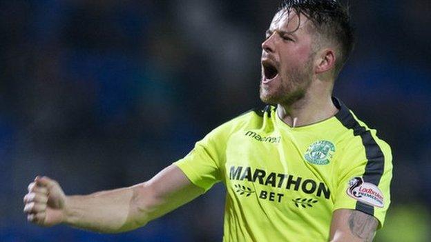 St Johnstone 1-2 Hibernian: Marc McNulty scores twice for 10-man ...