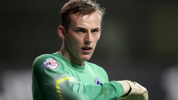 Christian Walton: Brighton goalkeeper eyes loan move - BBC Sport