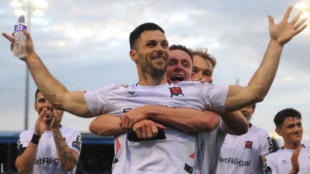 Pat Hoban: Derry City sign Dundalk's record goalscorer on two-year deal ...