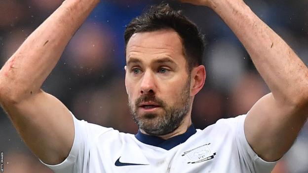 Greg Cunningham: Preston North End defender signs short-term deal ...