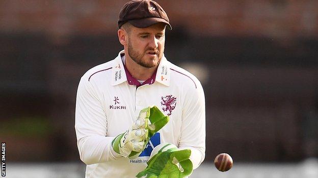 Steve Davies: Somerset wicketkeeper signs extended deal - BBC Sport