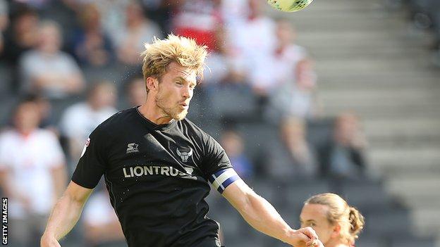 Christian Ribeiro: Knee injury forces Oxford United defender to retire ...