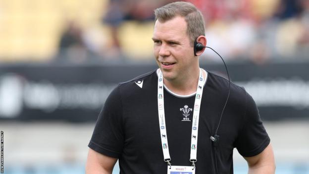 WXV 1: Ioan Cunningham names Wales training squad for inaugural ...