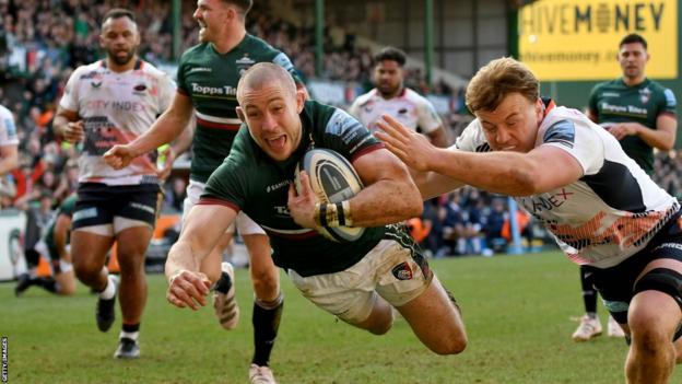 Mike Brown: Leicester Tigers full-back 'sends message' that age no ...