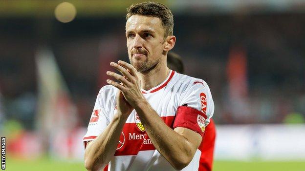 Stuttgart: Christian Gentner's father dies in stadium after Bundesliga ...