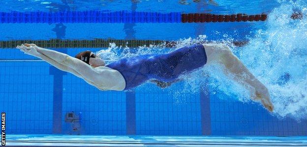 Commonwealth Games: NI boxer Gallagher impresses as Danielle Hill ...