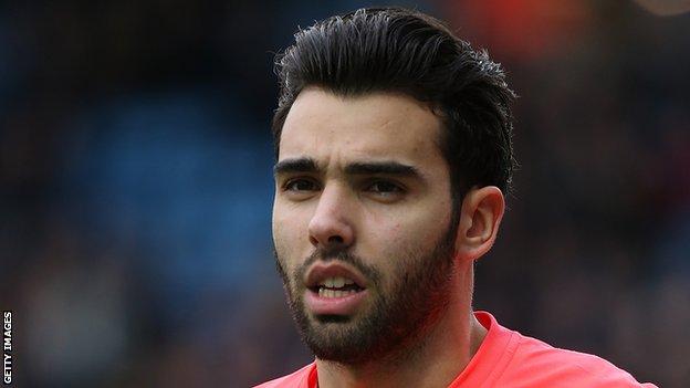 David Raya: Blackburn Rovers goalkeeper signs new contract until 2021 ...