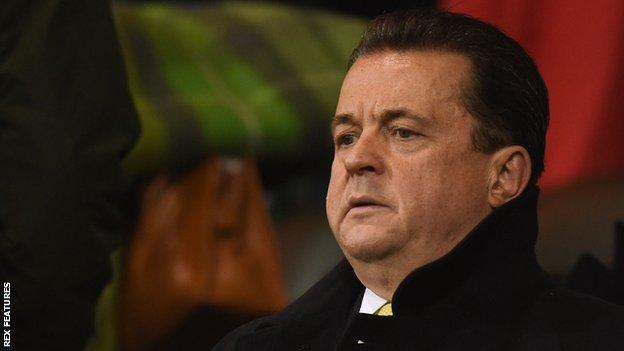 Jez Moxey: Norwich City chief executive resigns - BBC Sport