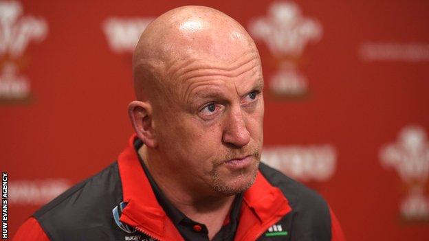 Shaun Edwards' coaching future likely to be in France - BBC Sport