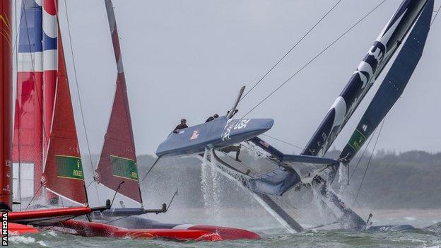 SailGP Cowes: Australia win all three races to top table again - BBC Sport