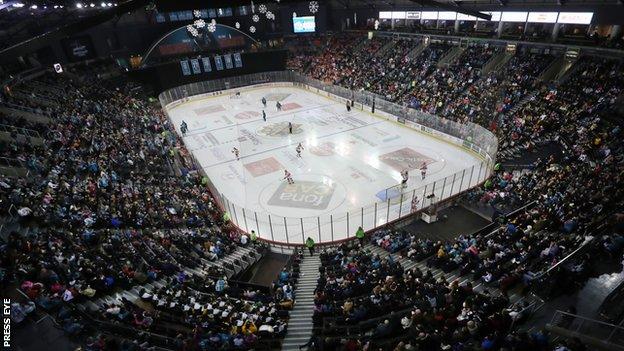 Coronavirus: Two Belfast Giants players in self-isolation - BBC Sport