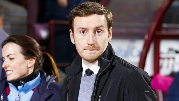 Hearts: Ian Cathro welcomes pressure in first head coach's job - BBC Sport