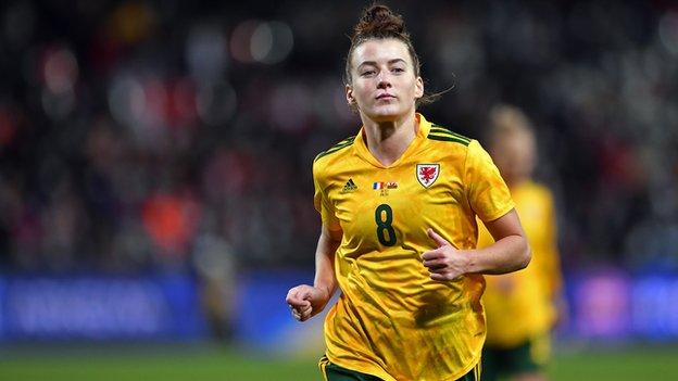 Angharad James: Wales midfielder joins Orlando Pride a week after trade ...