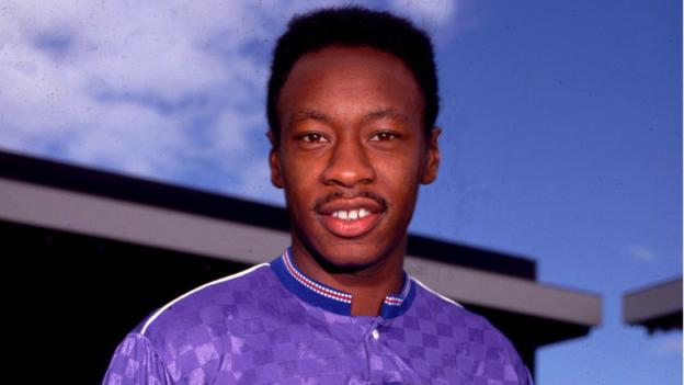 Mark Walters recalls racism on Rangers debut, 30 years on - BBC Sport