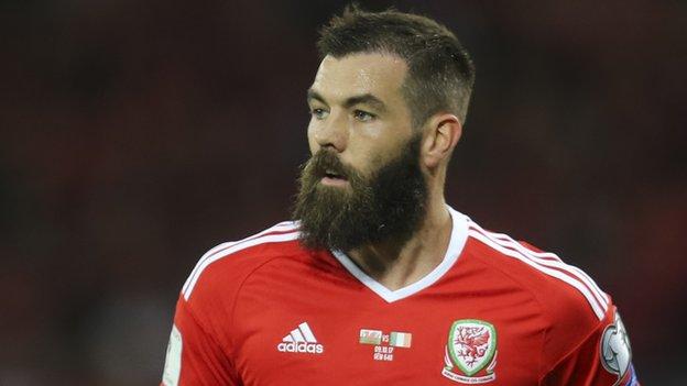 Joe Ledley hails impact of Cardiff City youngsters Isaak Davies and ...
