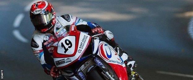 Isle of Man TT 2018: Injured Steve Mercer thanks fans for support - BBC ...
