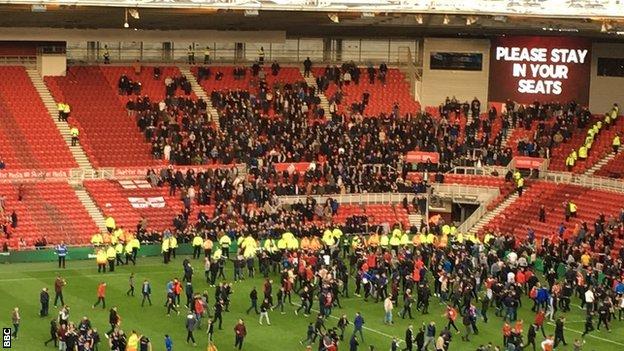 Trouble between Middlesbrough and Millwall fans to be investigated ...
