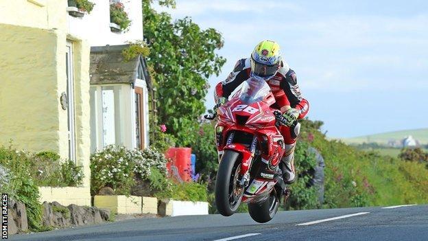 Isle of Man TT: Nathan Harrison debut 'a dream come true' - BBC Sport