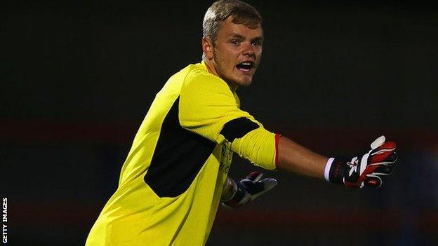 Rangers sign keeper Andy Firth from Barrow on 18-month deal - BBC Sport