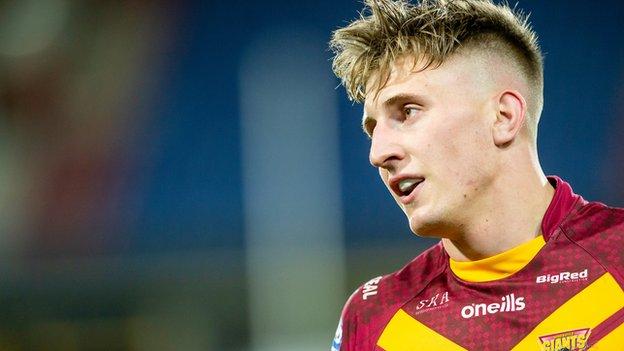 Alex Mellor: Leeds Rhinos to sign Huddersfield Giants back-rower in ...