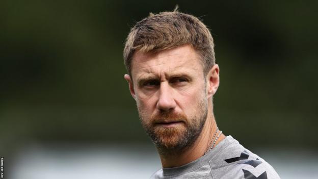 Wealdstone appoint St Albans boss David Noble as new manager - BBC Sport