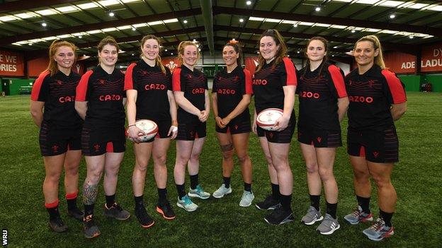 Wales Women: Kayleigh Powell and Sisilia Tuipulotu sign semi ...