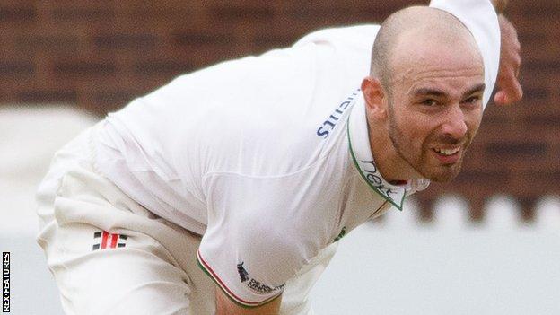 Glamorgan Cricket: James Weighell to make debut against Sussex - BBC Sport