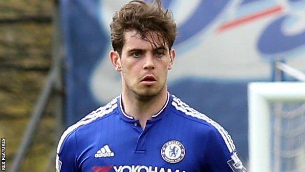 Dion Conroy: Swindon Town sign Chelsea defender until 2019 - BBC Sport