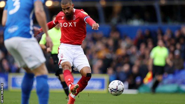 Birmingham City 0-3 Nottingham Forest: Lewis Grabban stunner sparks ...