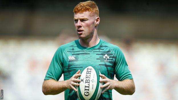 Ireland rugby: Twelve players join squad for November Tests - BBC Sport