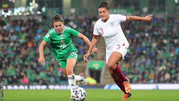 Northern Ireland v England: Lionesses beat NI in front of record crowd ...