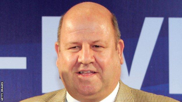 Aston Villa chief executive Keith Wyness suspended for social media ...