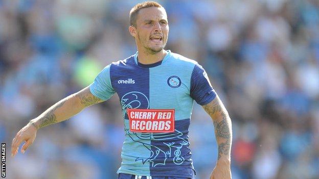 Sam Saunders: Colchester United sign ex-Brentford and Wycombe ...