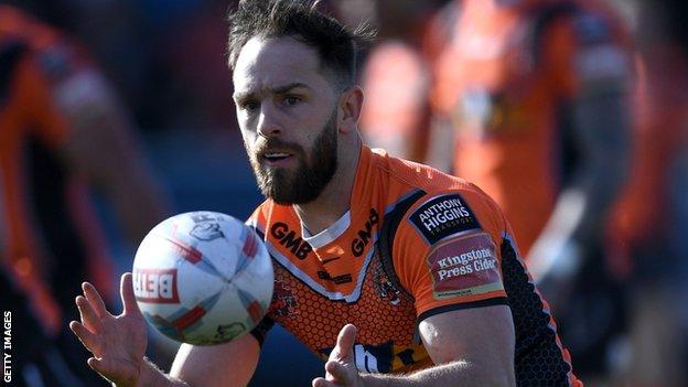 Luke Gale: Castleford scrum-half aiming to be fit for St Helens semi ...