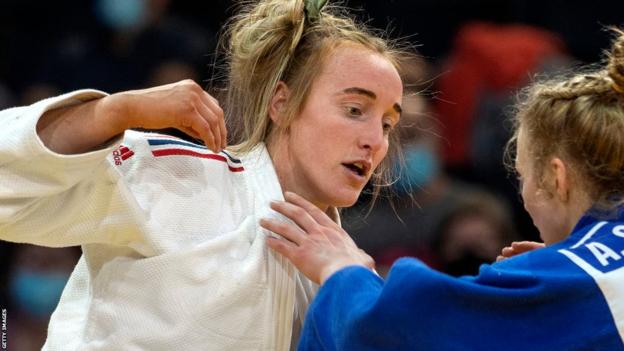 Britain's Lucy Renshall wins sixth judo Grand Slam in Tbilisi - BBC Sport