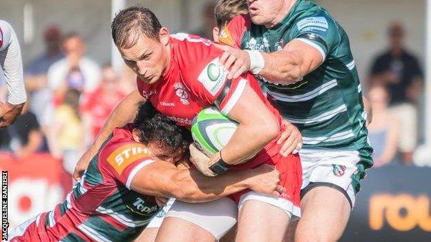 Sam Leeming: Jersey Reds fly-half to leave after cancer recovery - BBC ...